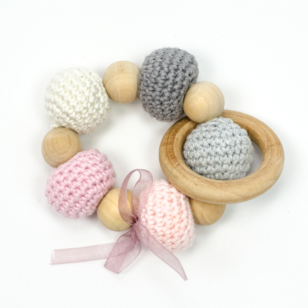 Baby Rangle 3 - JuelDesign Hæklede rangler i skønne farver